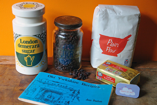 Cakes & Bakes: Fat rascals - H is for Home Harbinger