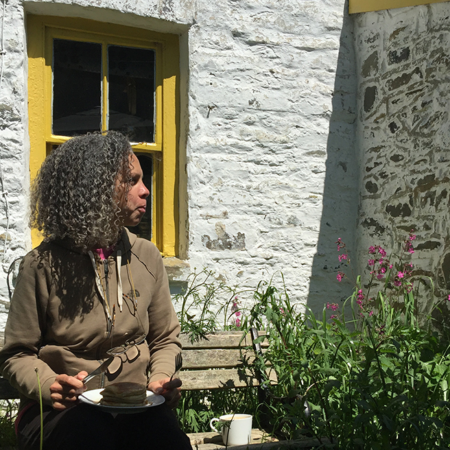 Our week that was: Fizz, flowers and a haircut! - H is for Home